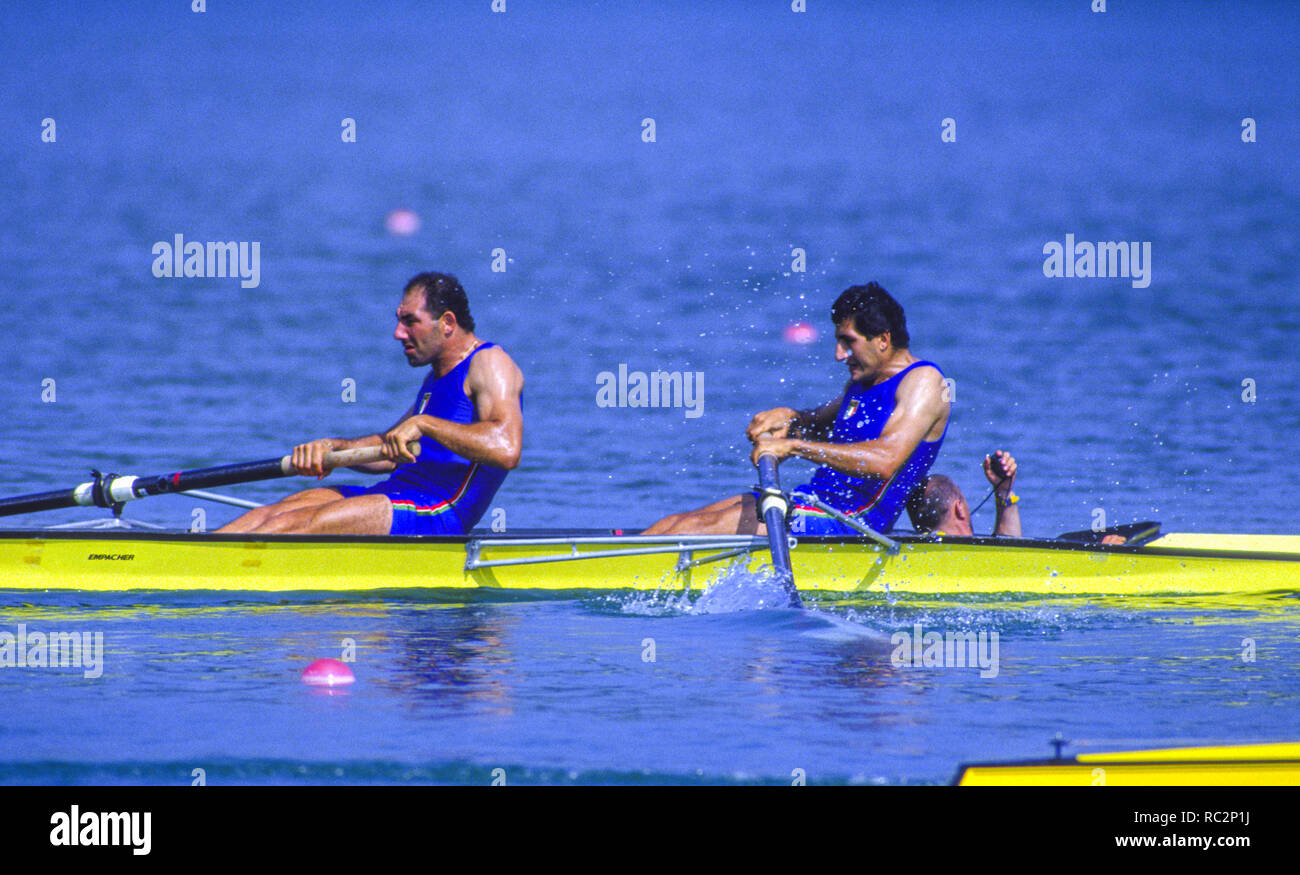 Coxed pair hi-res stock photography and images - Alamy