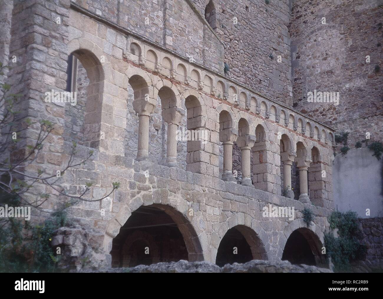 Arcos de herradura ciegos hi-res stock photography and images - Alamy
