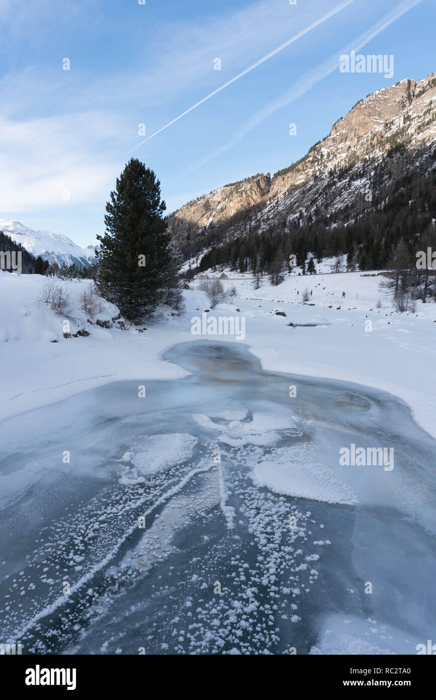 Frozen winterwonderland in Switzerland Stock Photo - Alamy
