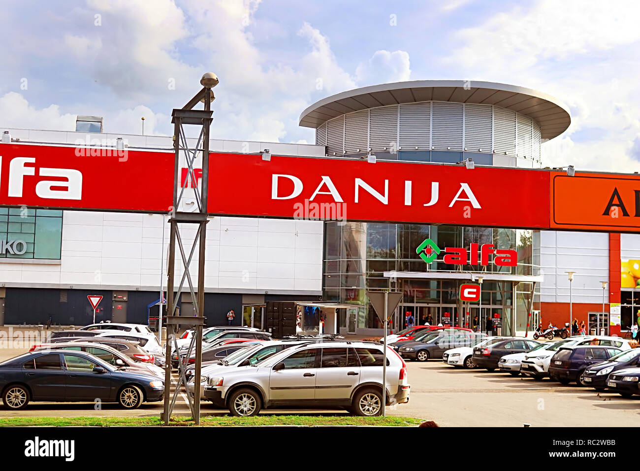 Stockmann logo hi-res stock photography and images - Alamy