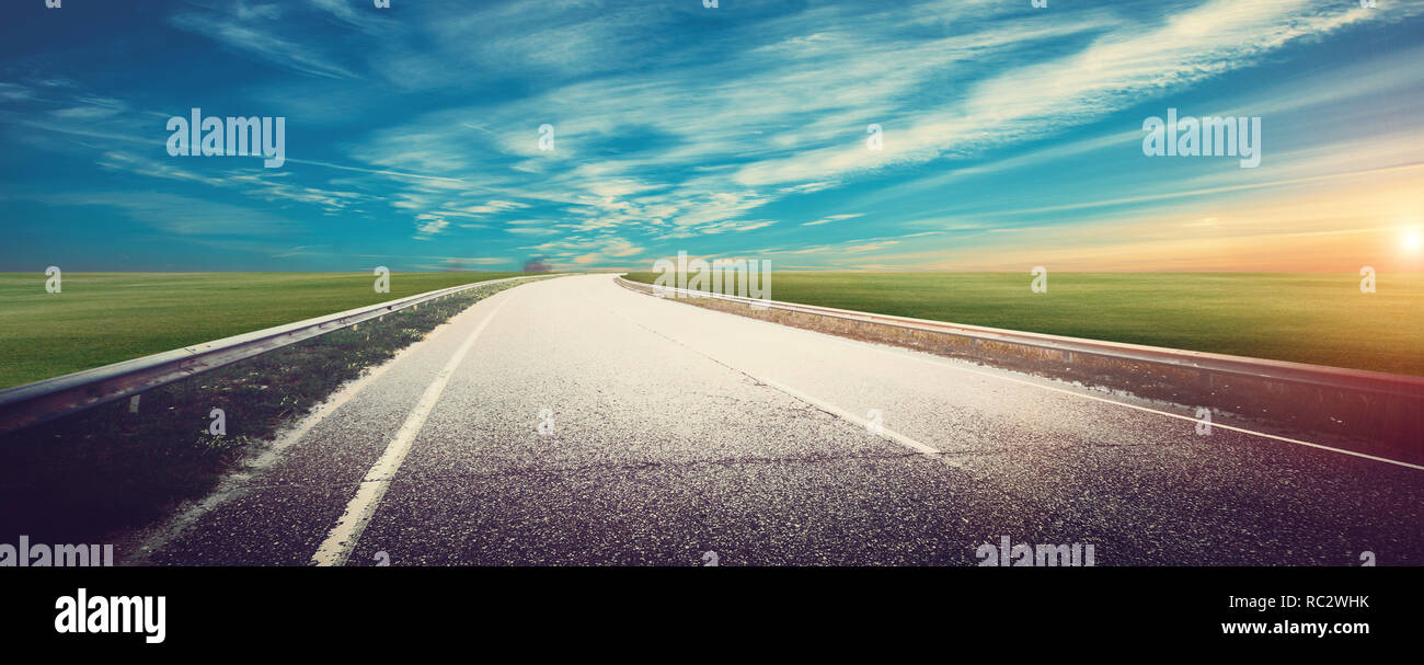 Panoramic road hi-res stock photography and images - Alamy