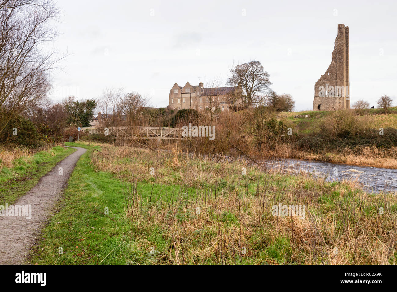 Ruins of Trim castle tower, Meath, Ireland Stock Photo - Alamy