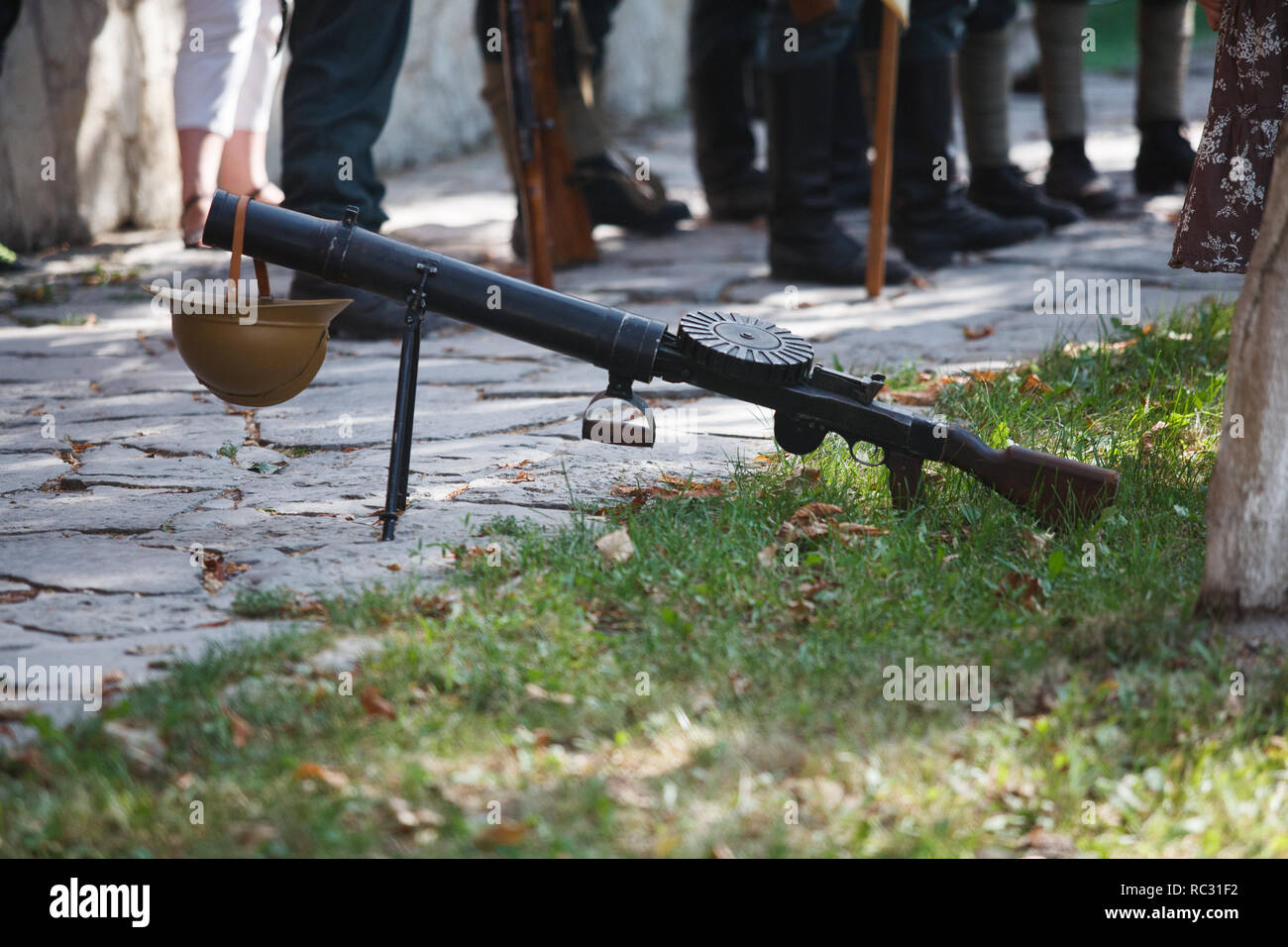 First World War-era Lewis automatic light machine gun Stock Photo - Alamy