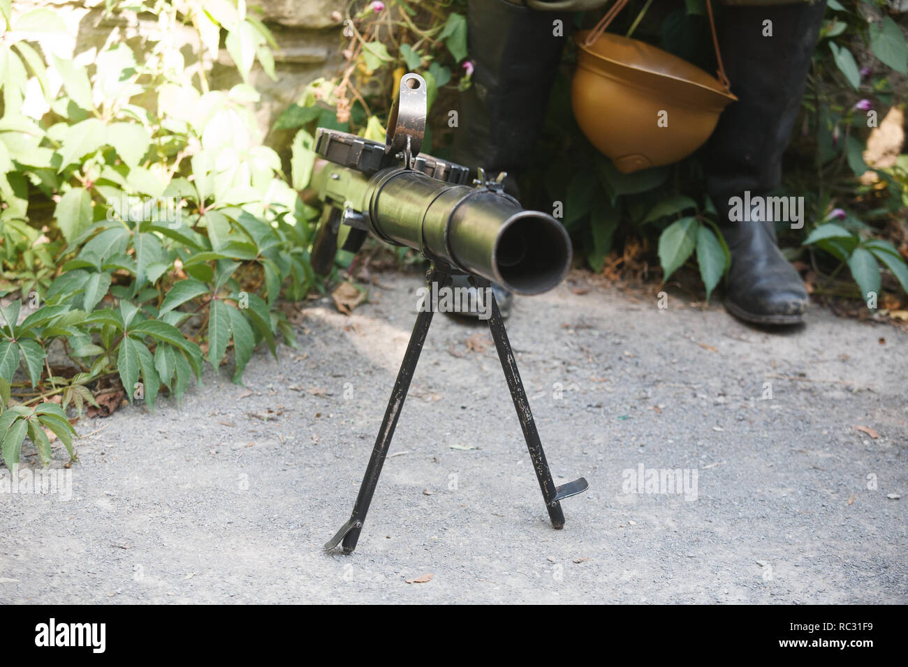 First World War-era Lewis automatic light machine gun Stock Photo - Alamy