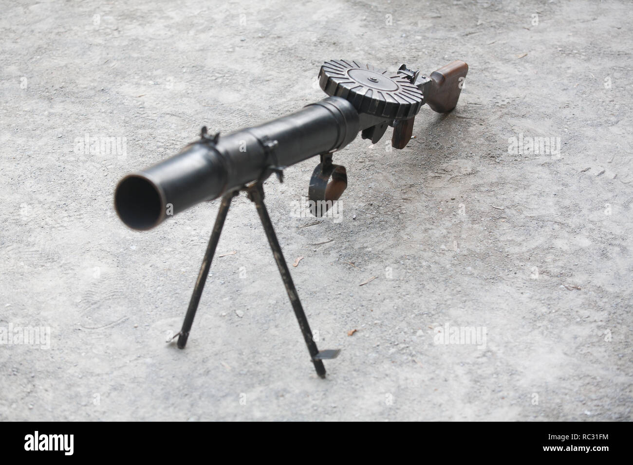 First World War-era Lewis automatic light machine gun Stock Photo - Alamy