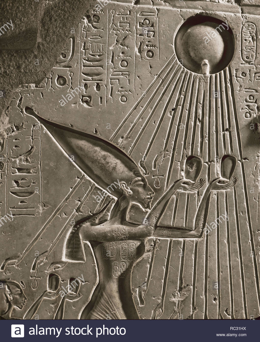 Akhenaten And His Family Stock Photos & Akhenaten And His Family Stock ...