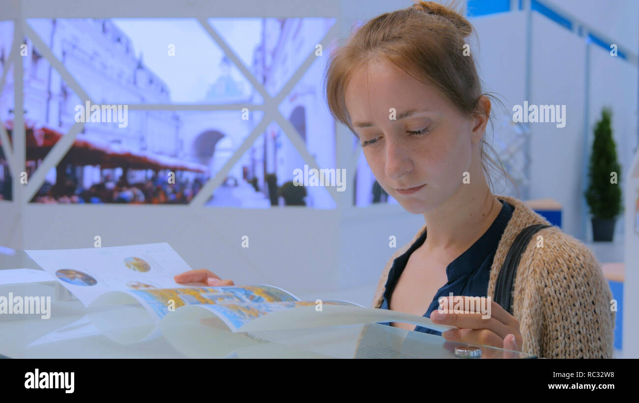 Advertisement Pamphlet High Resolution Stock Photography and Images - Alamy