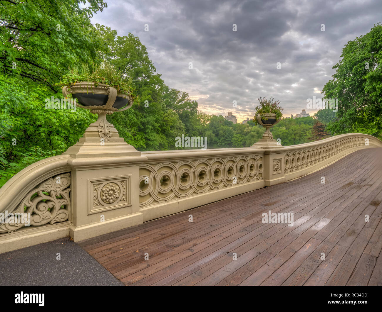 Central Park, Manhattan, New York City in spring on cloudy day Stock ...