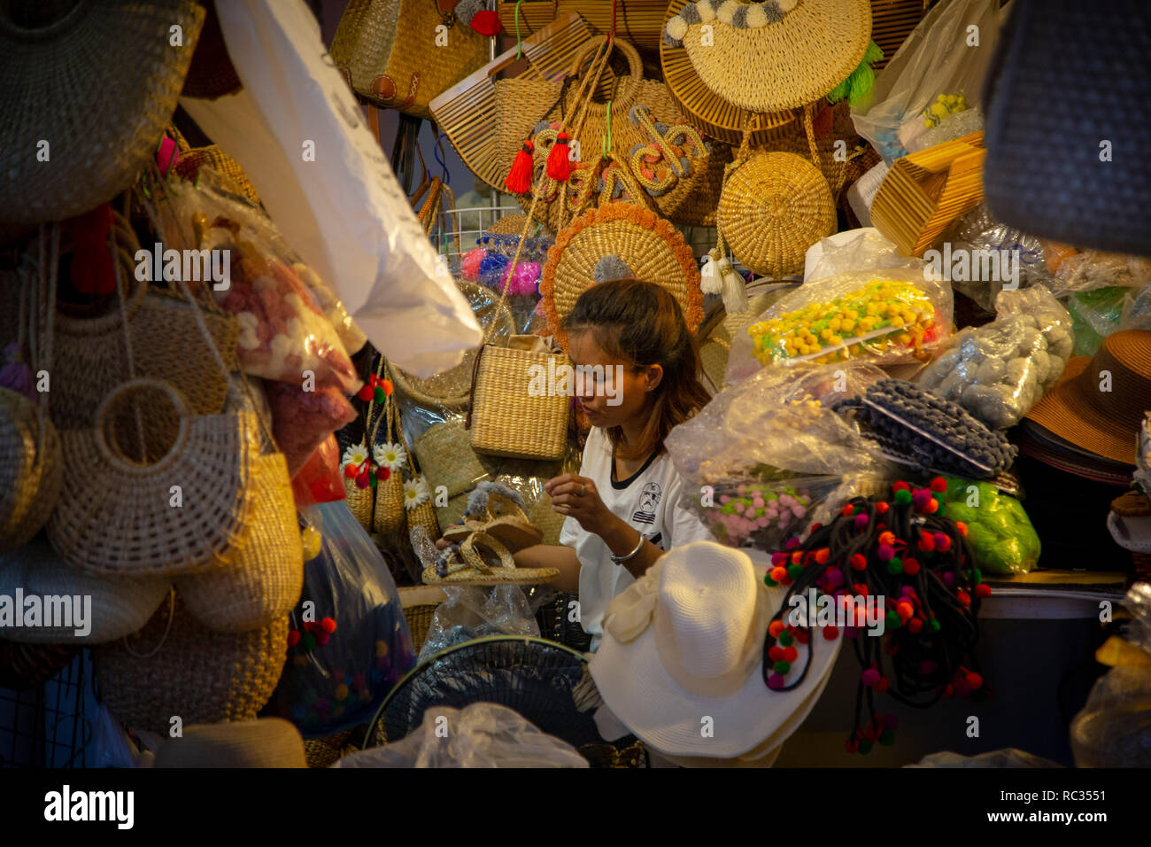 Traditional thai hats hi-res stock photography and images - Alamy