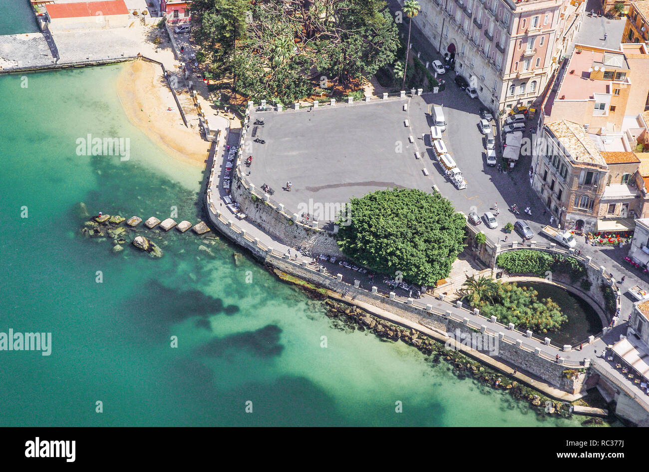 Aerial view of the source of Arethusa in Syracuse Stock Photo - Alamy