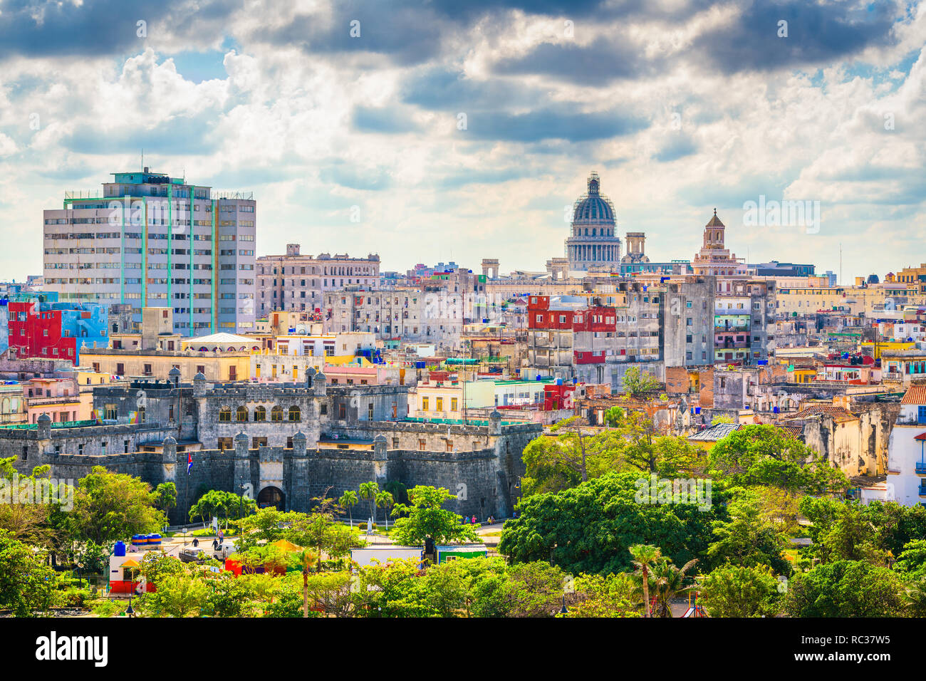 Havana, Cuba downtown skyline Stock Photo - Alamy
