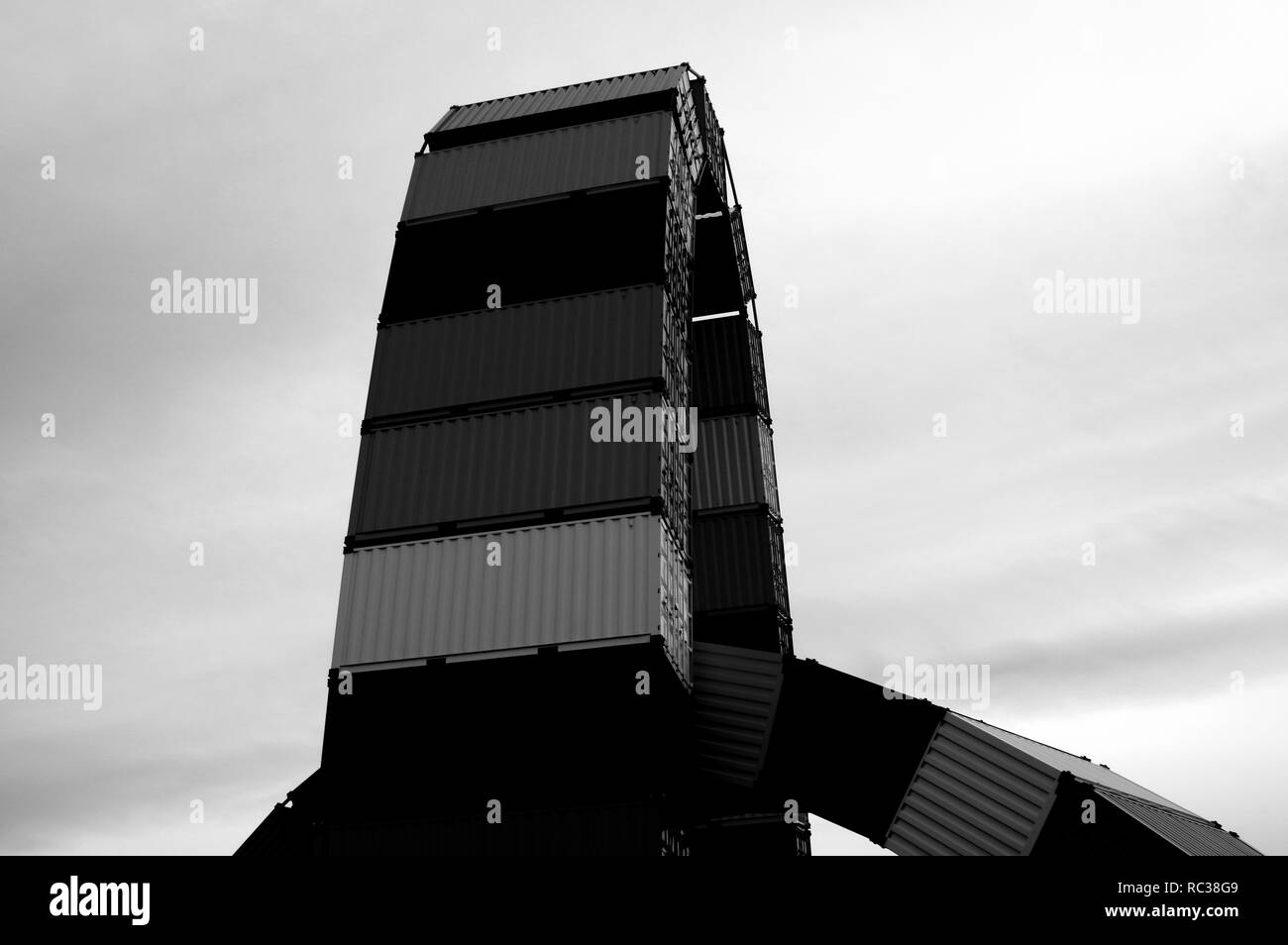 Chain of containers - monument by Vincent Ganivet Le Havre - France ...