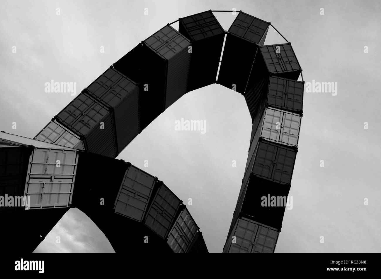 Chain of containers - monument by Vincent Ganivet Le Havre - France ...