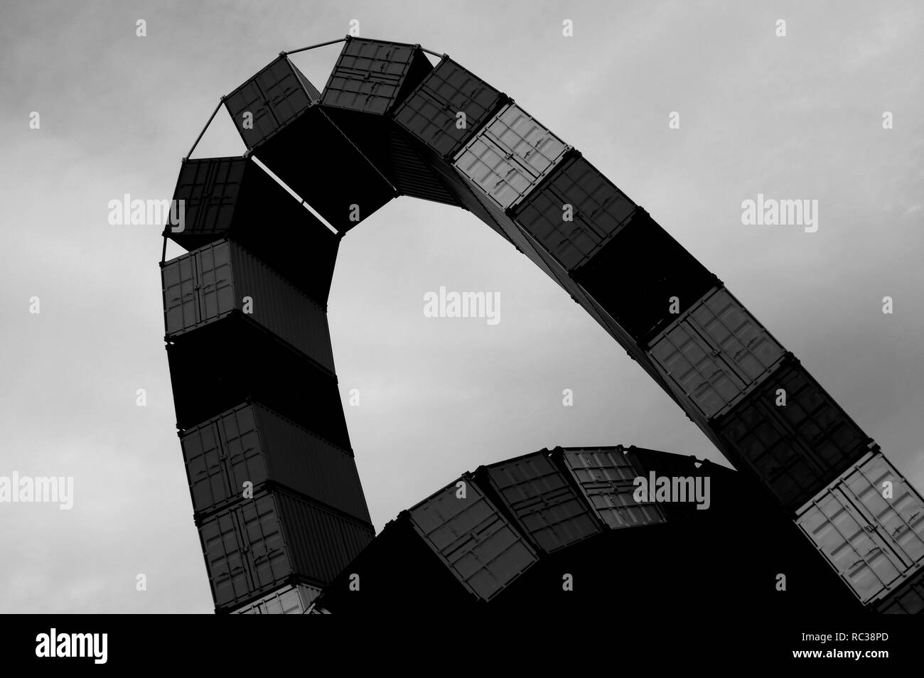 Chain of containers - monument by Vincent Ganivet Le Havre - France ...