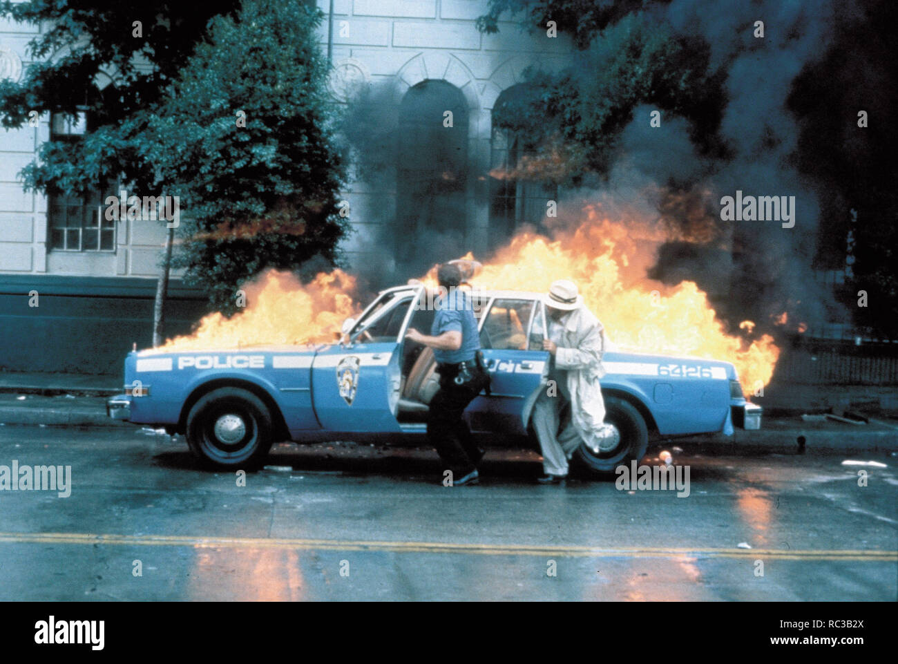 Original film title: THE USUAL SUSPECTS. English title: THE USUAL ...