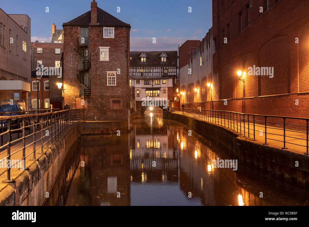 Lincoln river witham uk night hi-res stock photography and images - Alamy