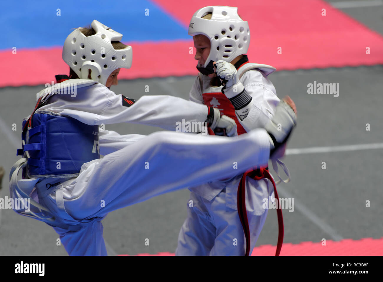 Taekwondo athletes hi-res stock photography and images - Alamy