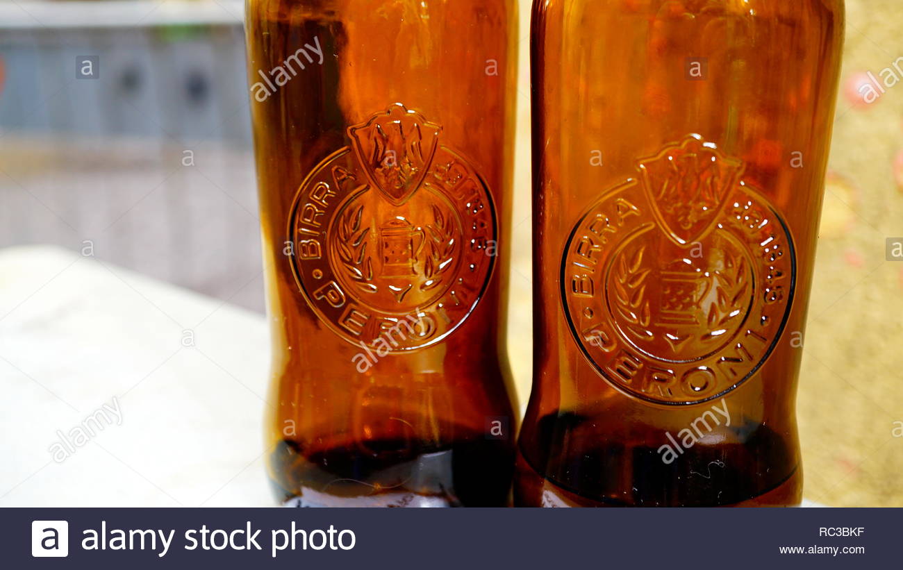 Peroni Beer Stock Photos & Peroni Beer Stock Images - Alamy