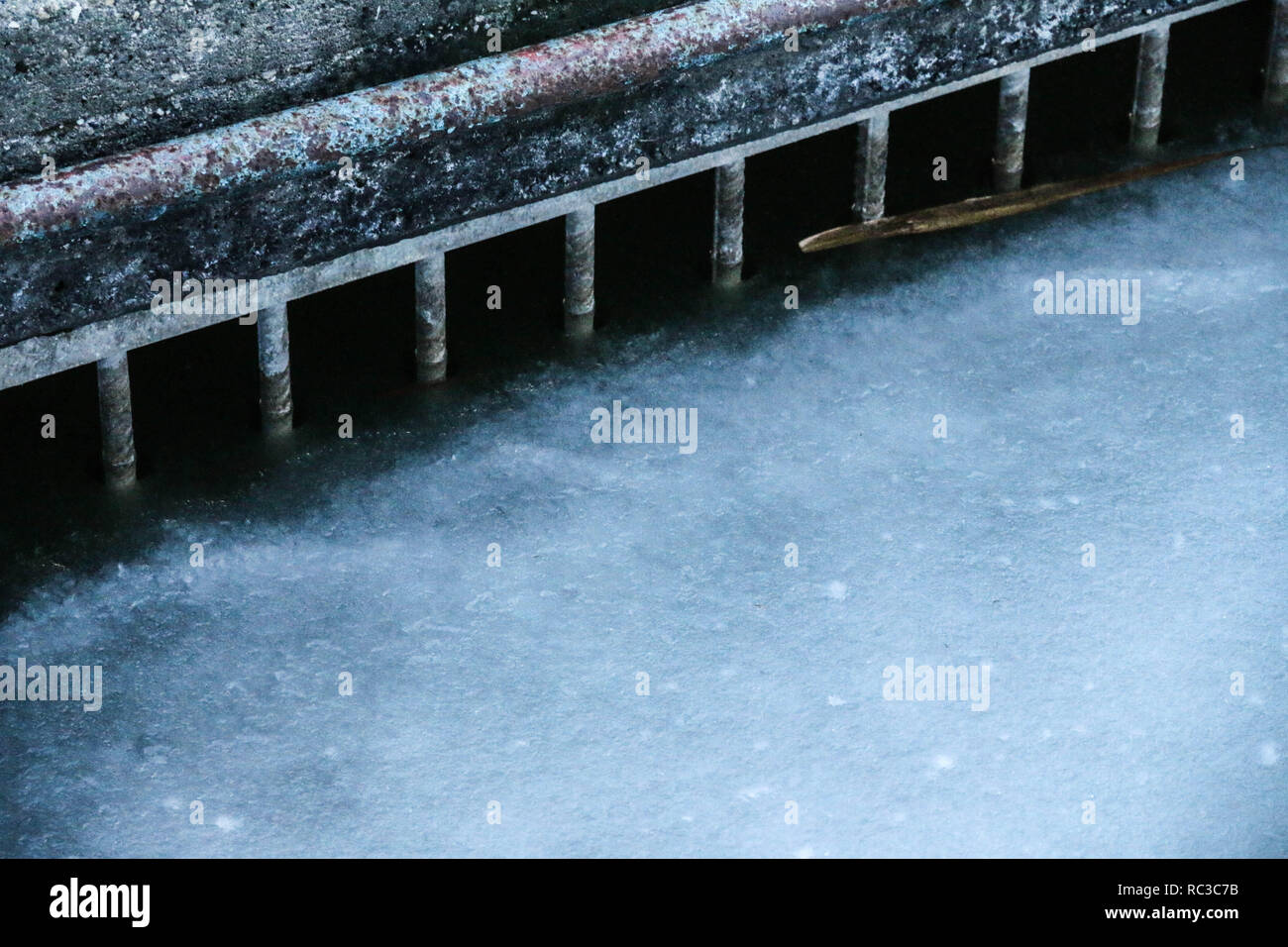 Frozen Gate High Resolution Stock Photography and Images - Alamy
