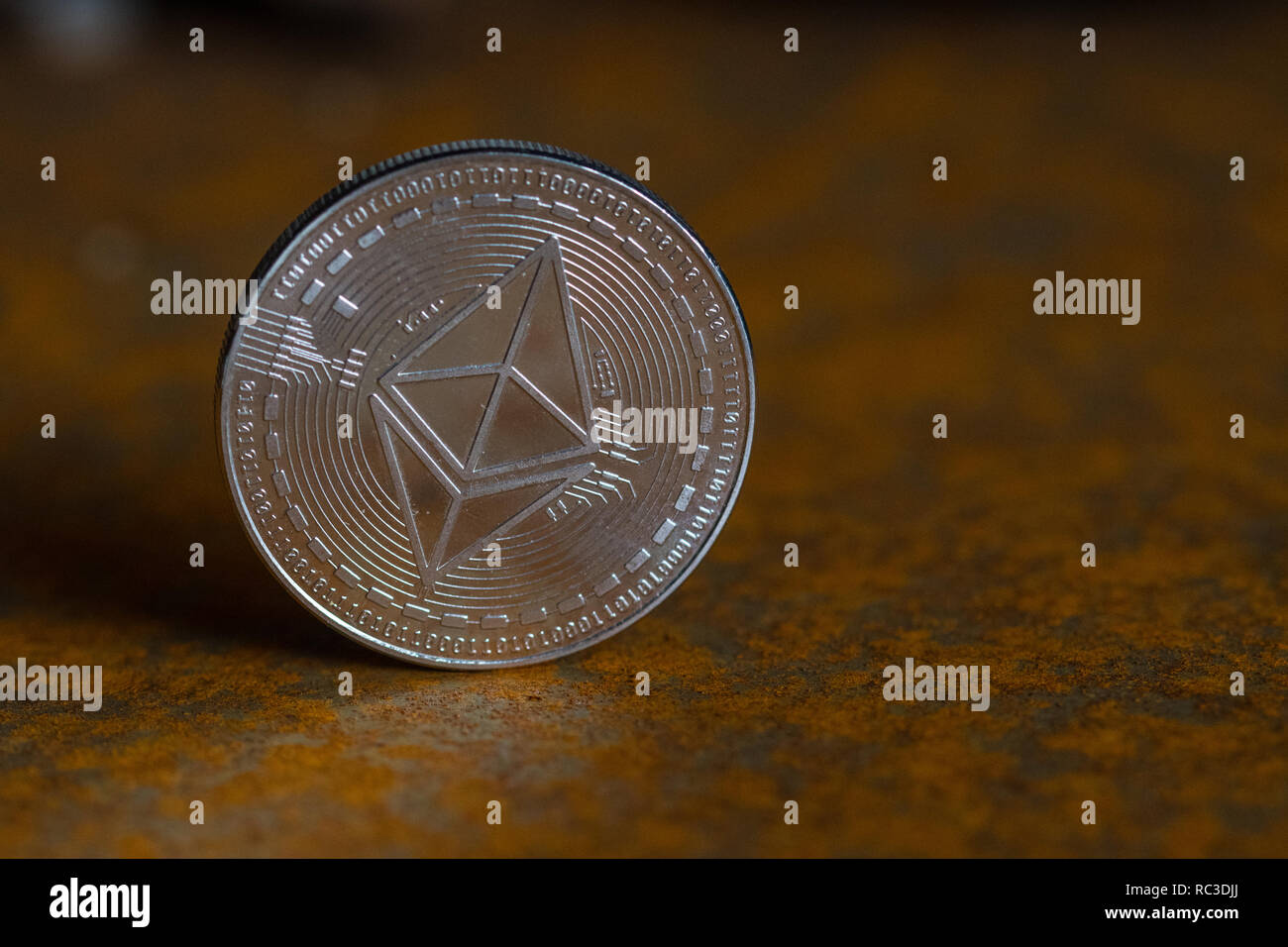 Silver nodes hi-res stock photography and images - Alamy