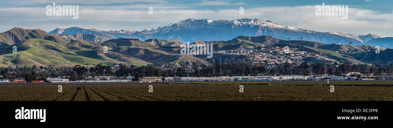 Topa topa mountains hi-res stock photography and images - Alamy
