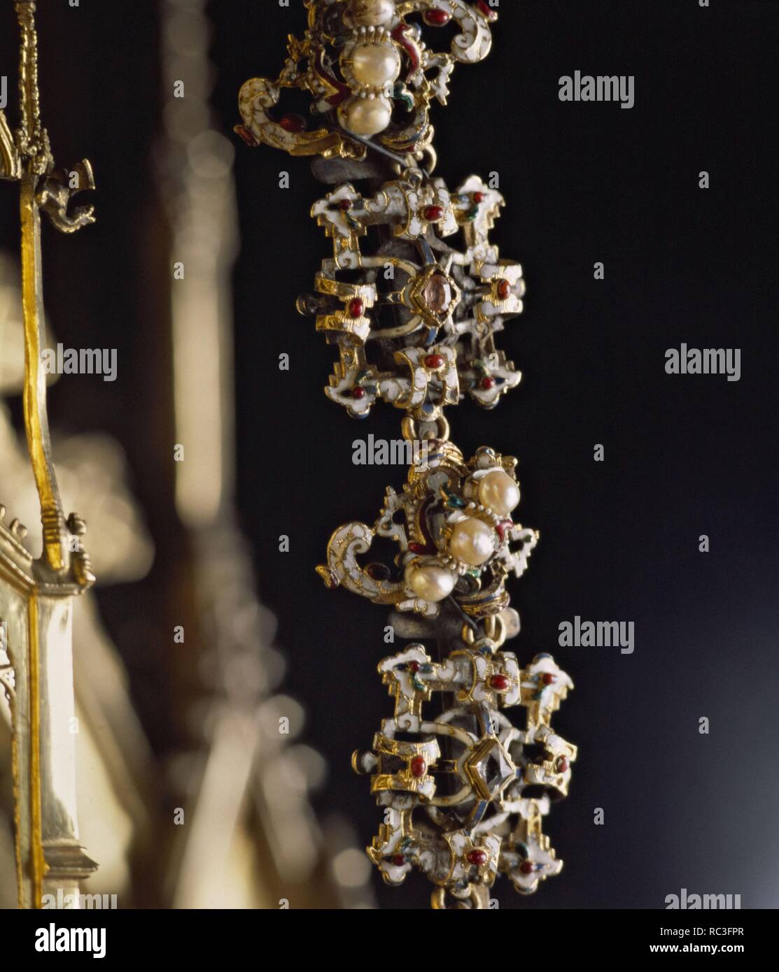 Chain of the processional monstrance of the Barcelona Cathedral. Museum ...