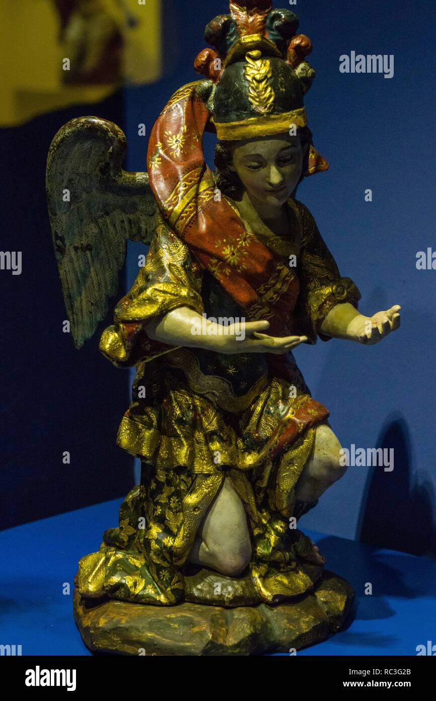 arcángel San Gabriel, talla en madera, estofada,encarnada y policromada ...