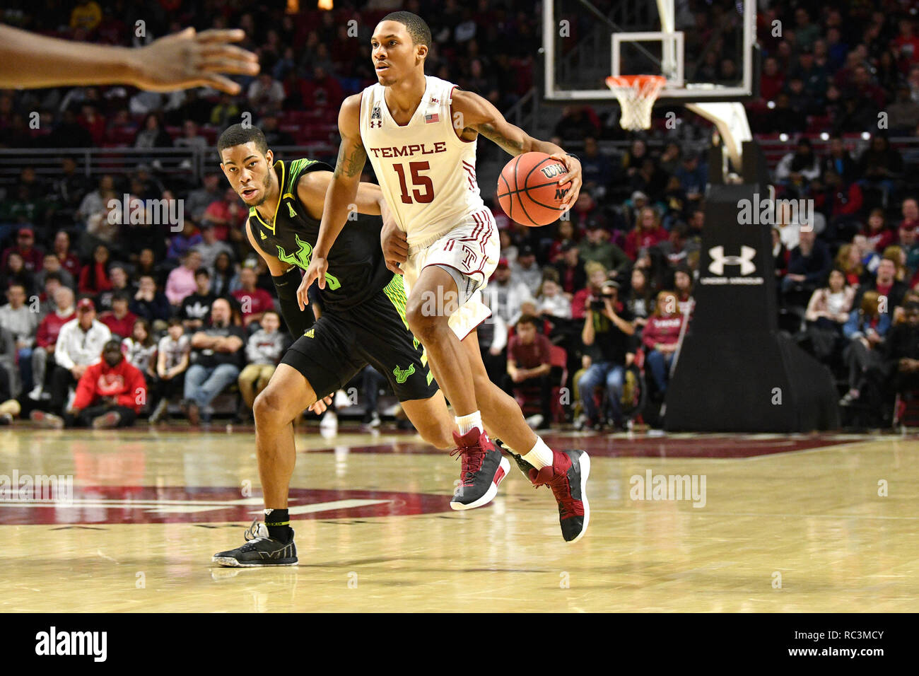 Philadelphia, Pennsylvania, USA. 12th Jan, 2019. Temple Owls guard NATE ...