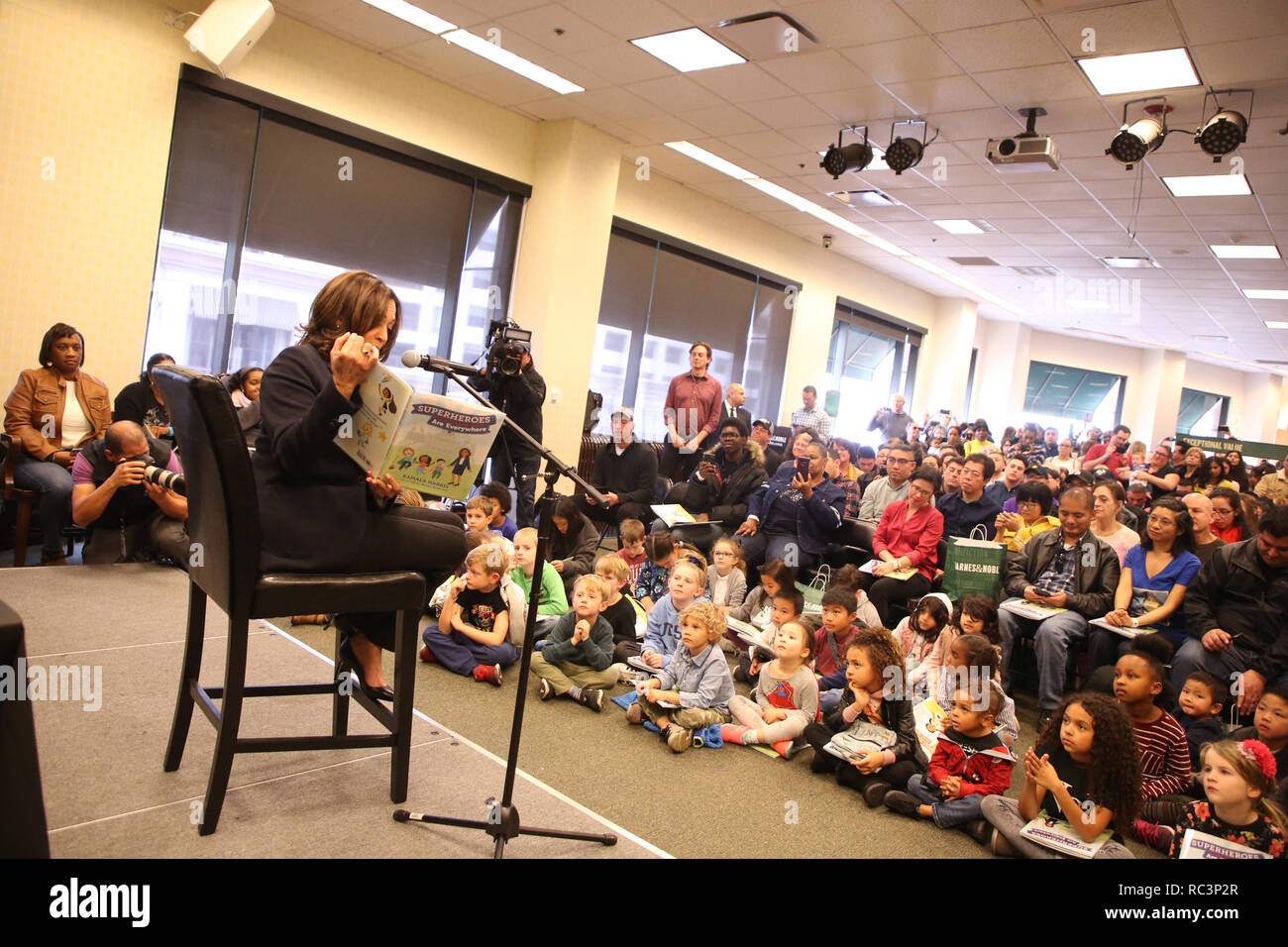 Los Angeles, Ca, USA. 13th Jan, 2019. U.S. Senator Kamala Harris reads ...