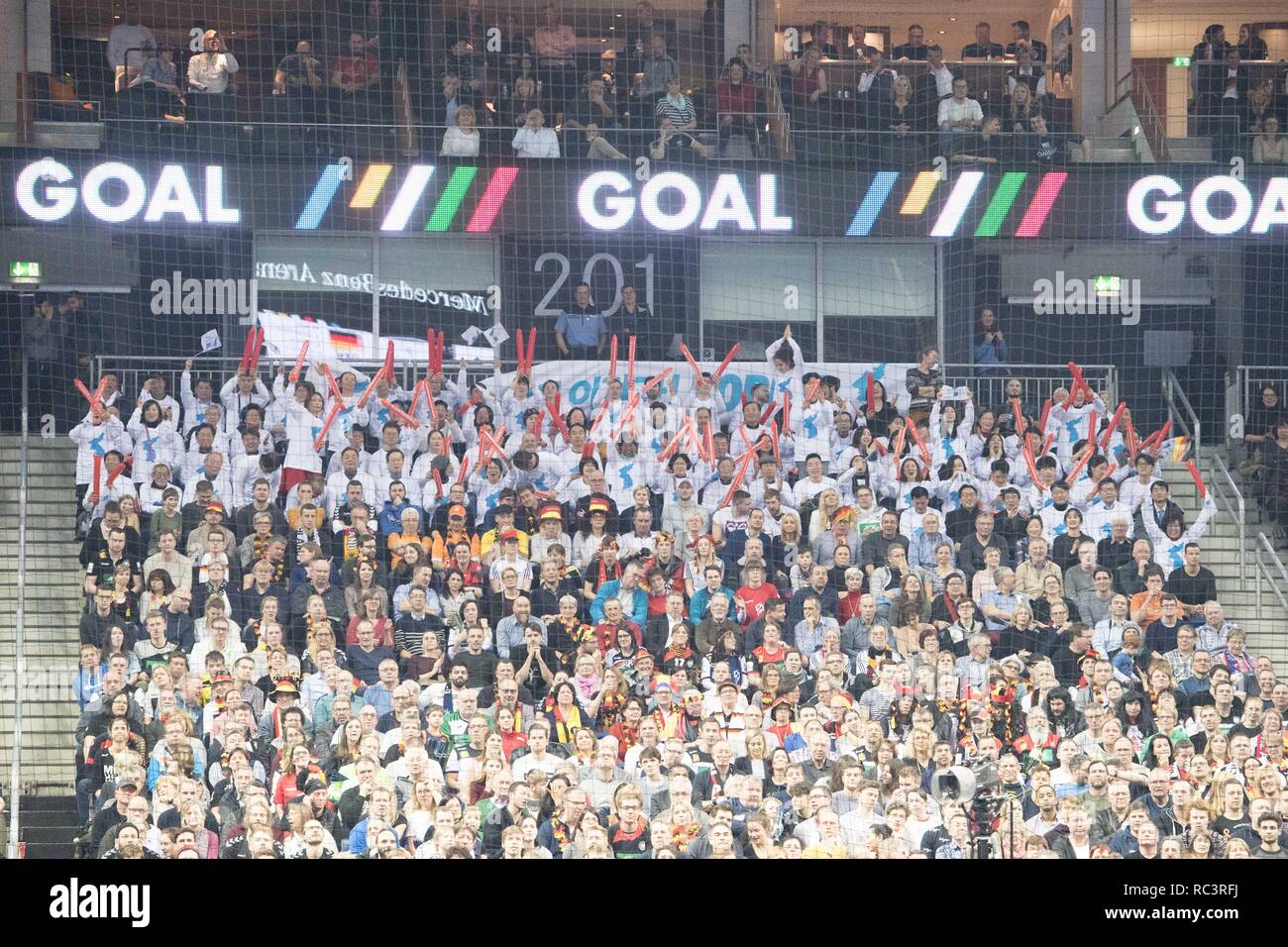 Korean fans cheer on their team hi-res stock photography and images - Alamy