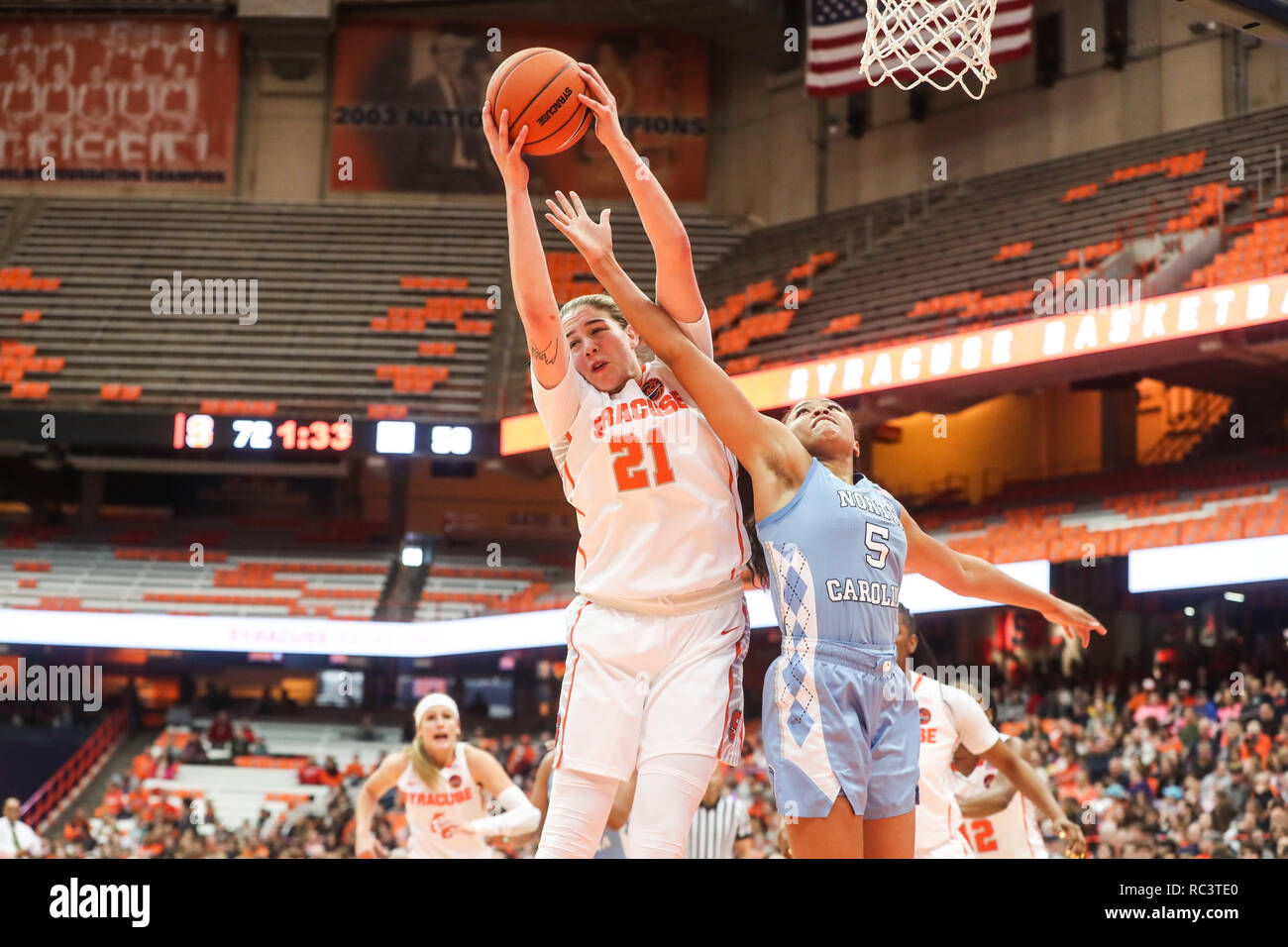 Stephanie watts hi-res stock photography and images - Alamy