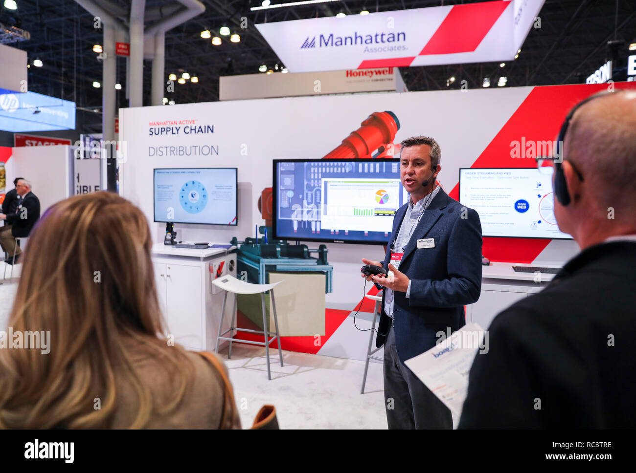 Retail's big show hi-res stock photography and images - Alamy