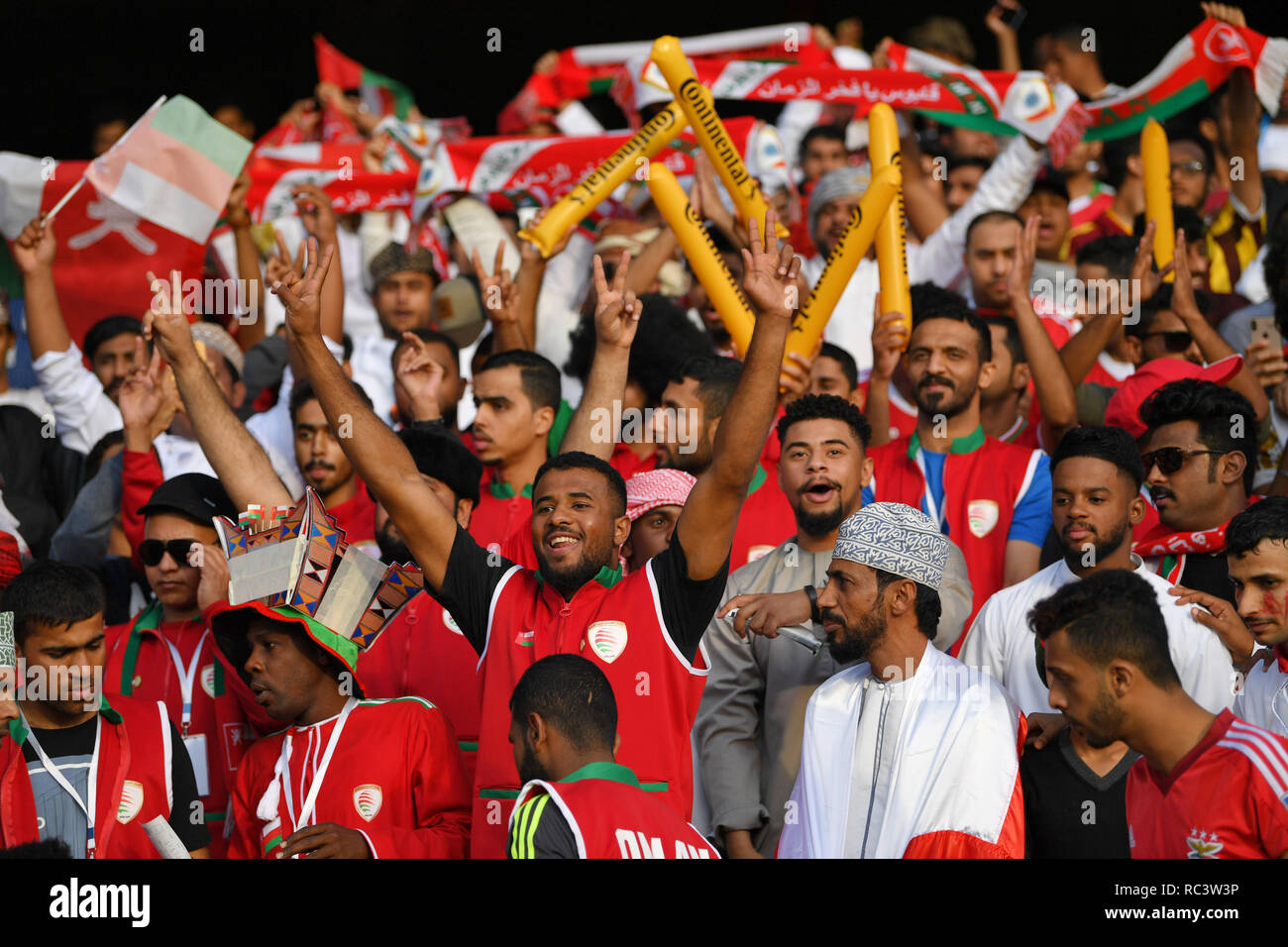 Abu Dhabi, United Arab Emirates. Credit: MATSUO. 13th Jan, 2019. Fans ...