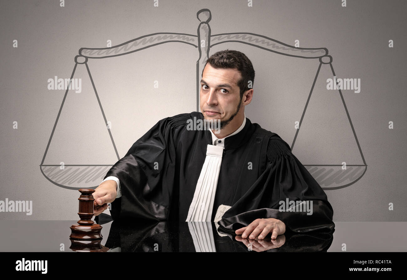 Judge gavel gown hand hi-res stock photography and images - Alamy
