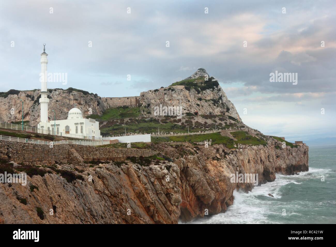 Cliff mosque hi-res stock photography and images - Alamy
