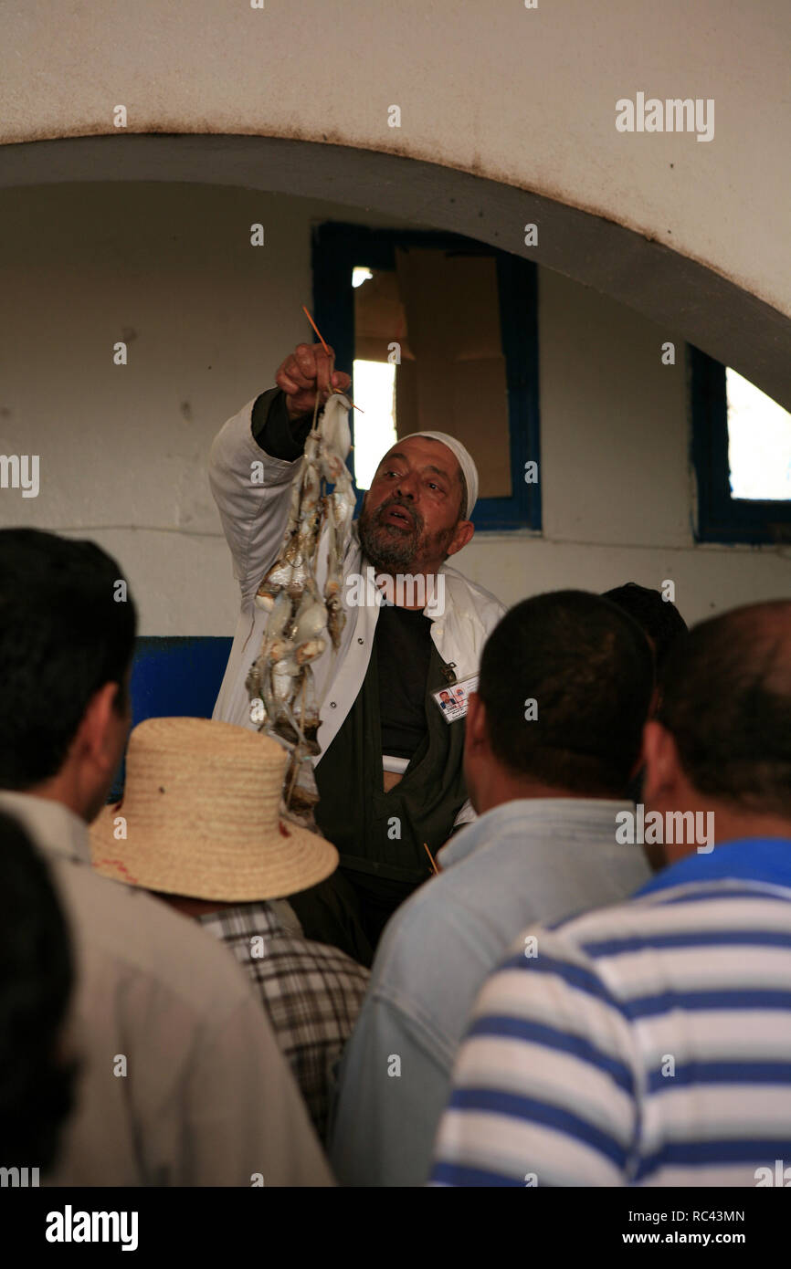 Fish broker hi-res stock photography and images - Alamy