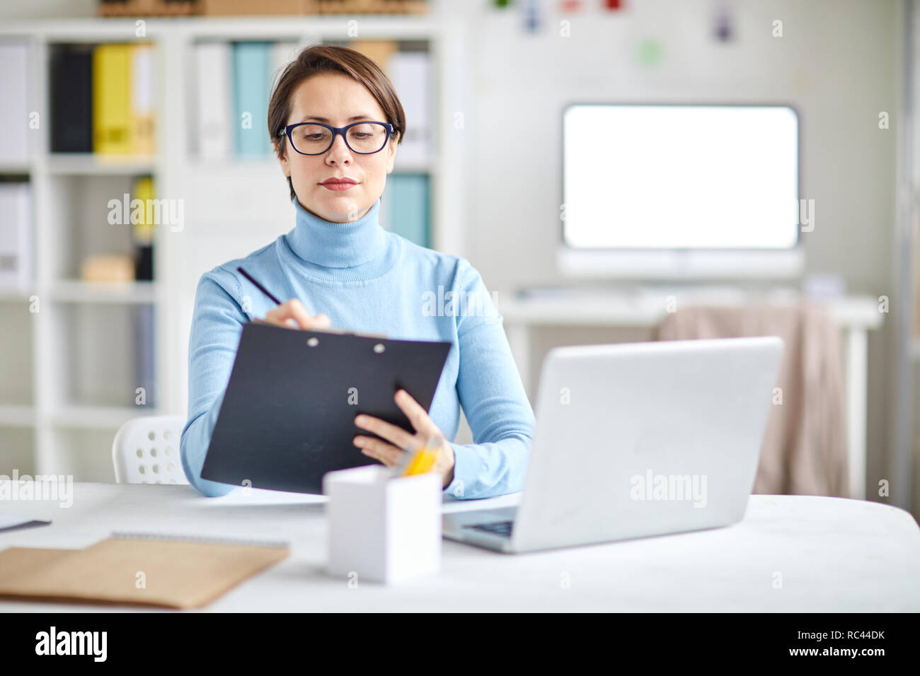 Organization secretary hi-res stock photography and images - Alamy