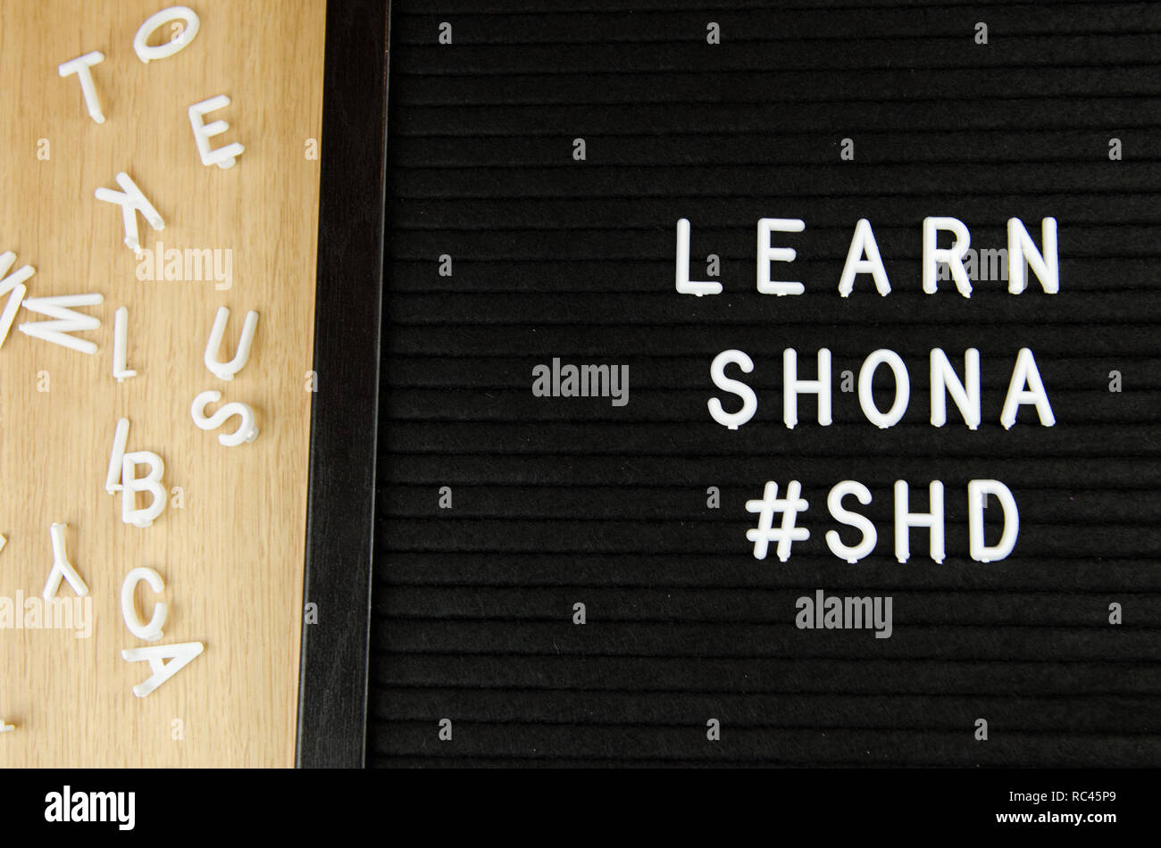 learn language sign on black background Stock Photo - Alamy