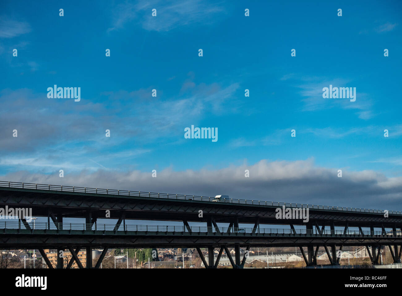 The M1 Sheffield Tinsley Viaduct stands next the site of the iconic ...