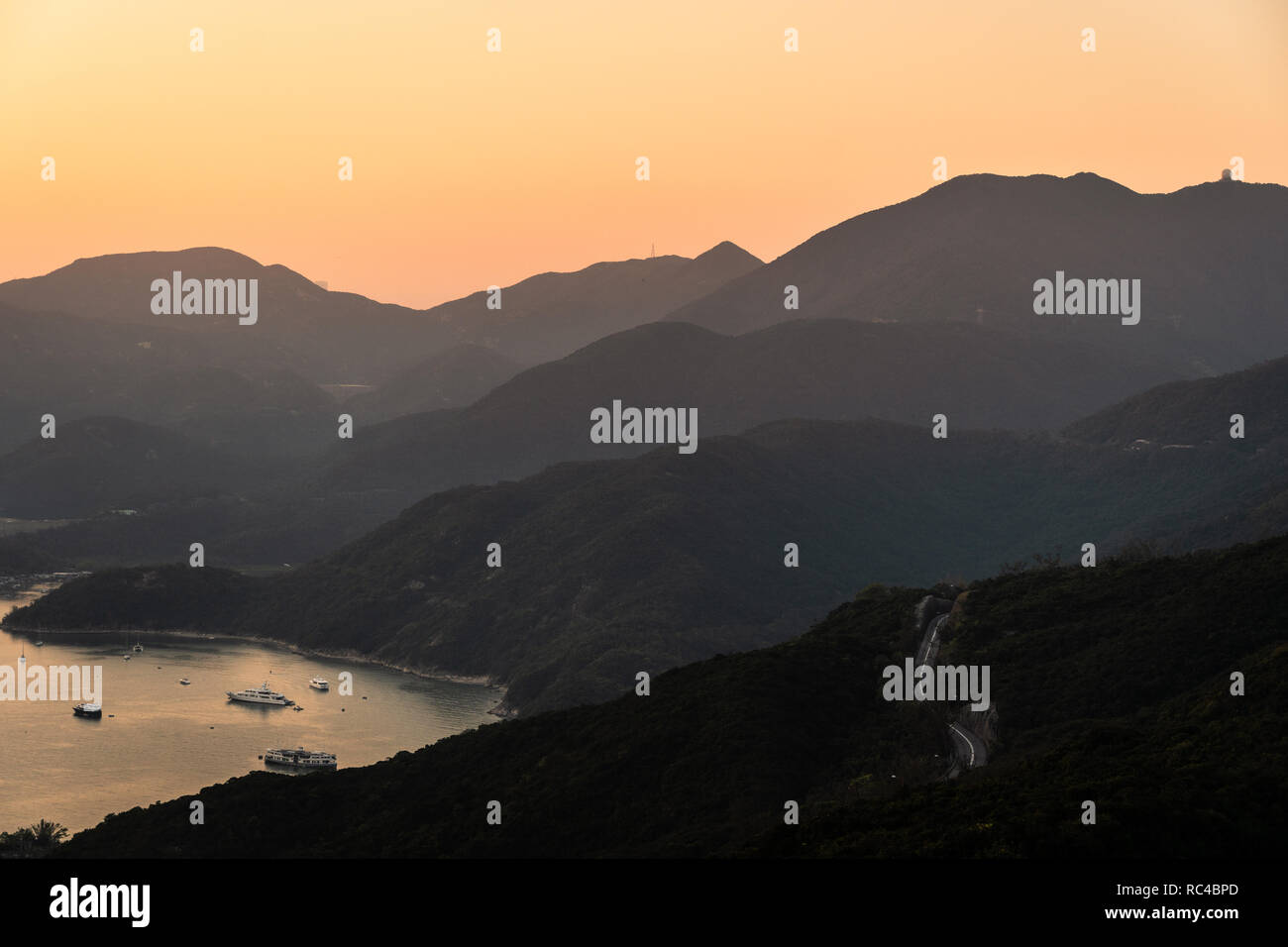 Dragons back trail hong kong hi-res stock photography and images - Alamy