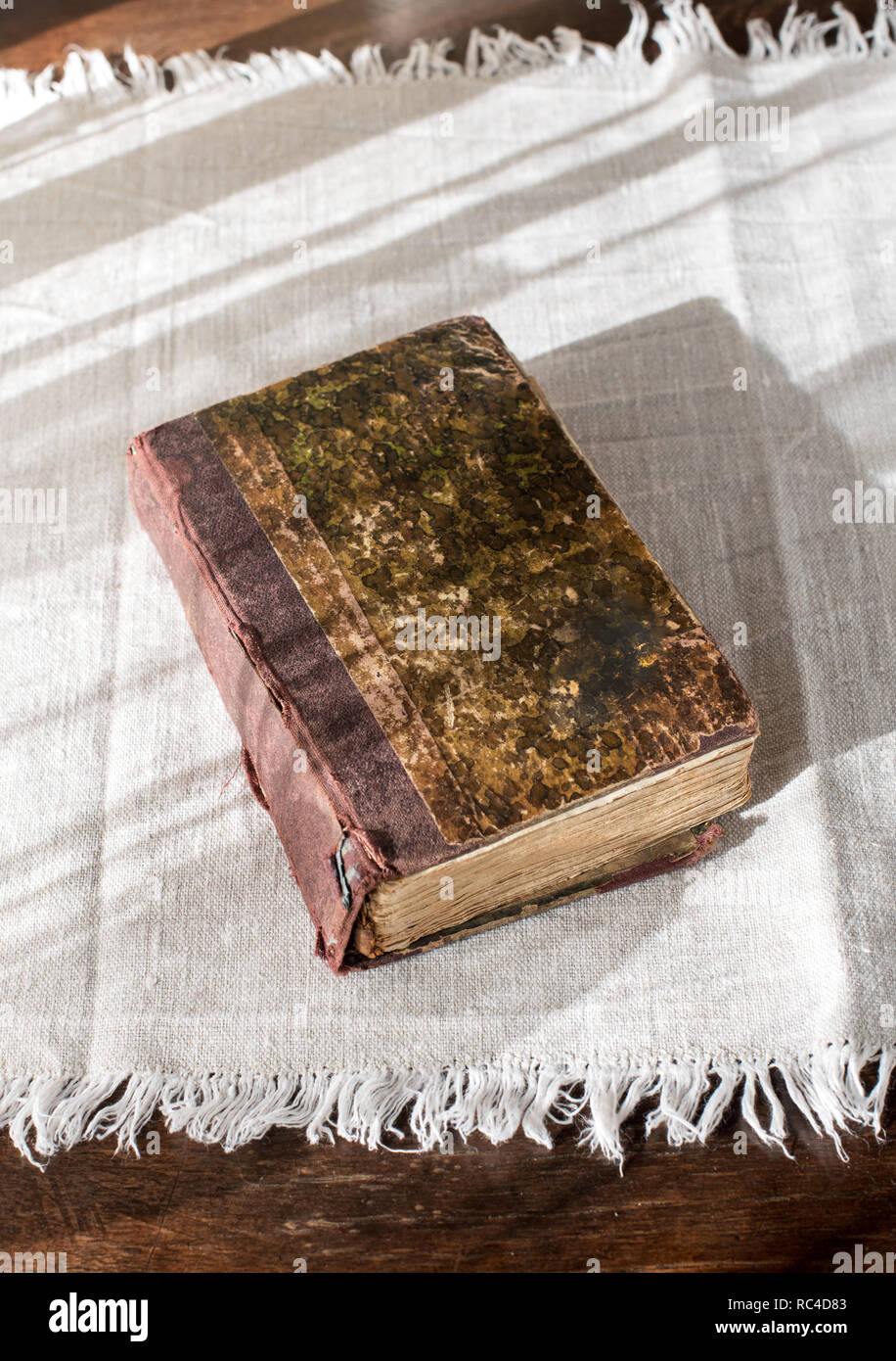 Damaged book cover hi-res stock photography and images - Alamy