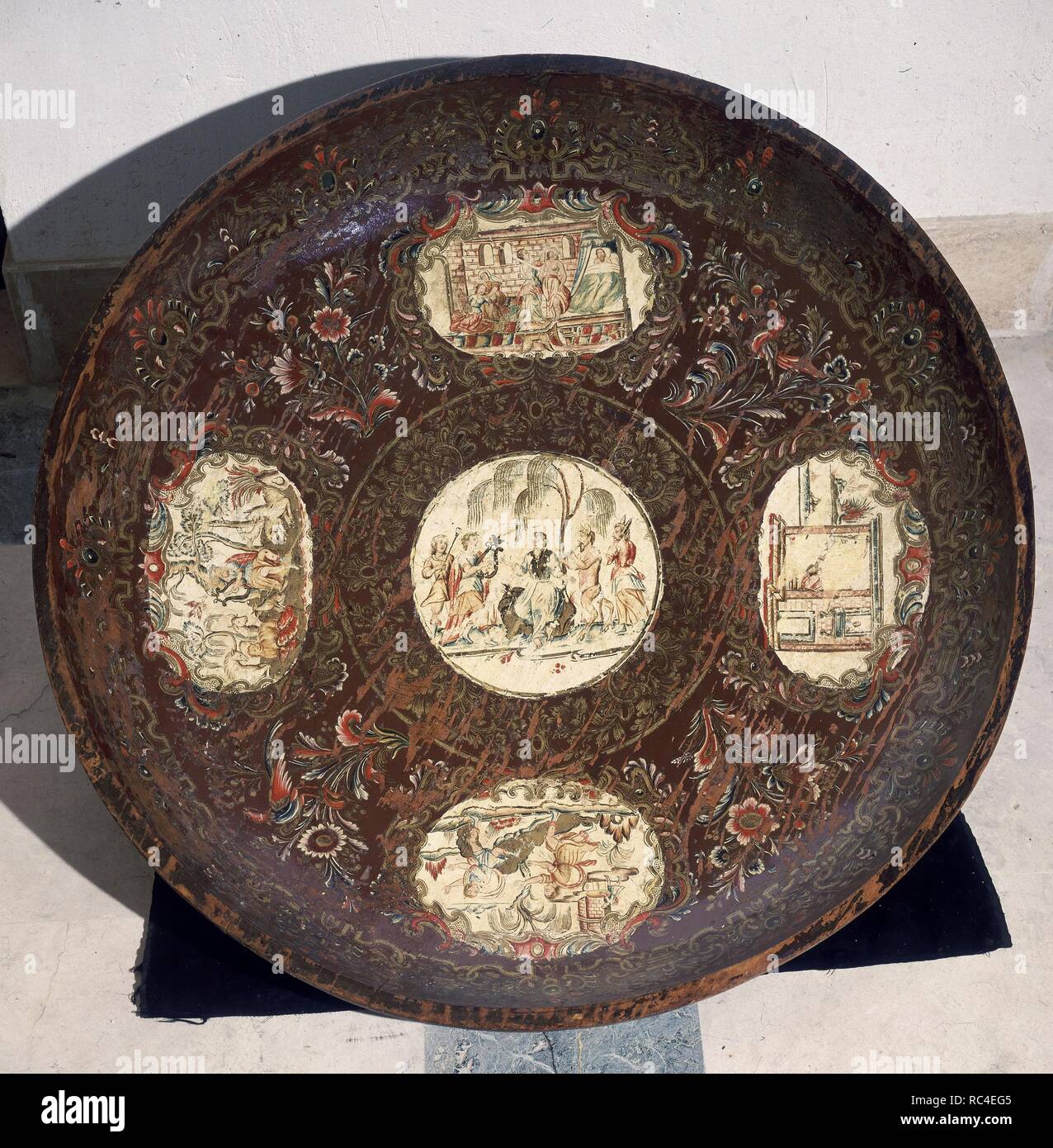 BATEA DE MADERA LACADA DECORADA CON ESCENAS MITOLOGICAS - ARTE MEXICANO ...