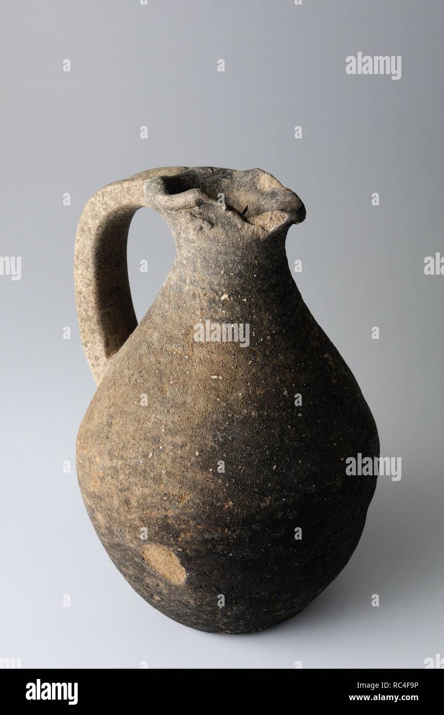 Piriform body hi-res stock photography and images - Alamy