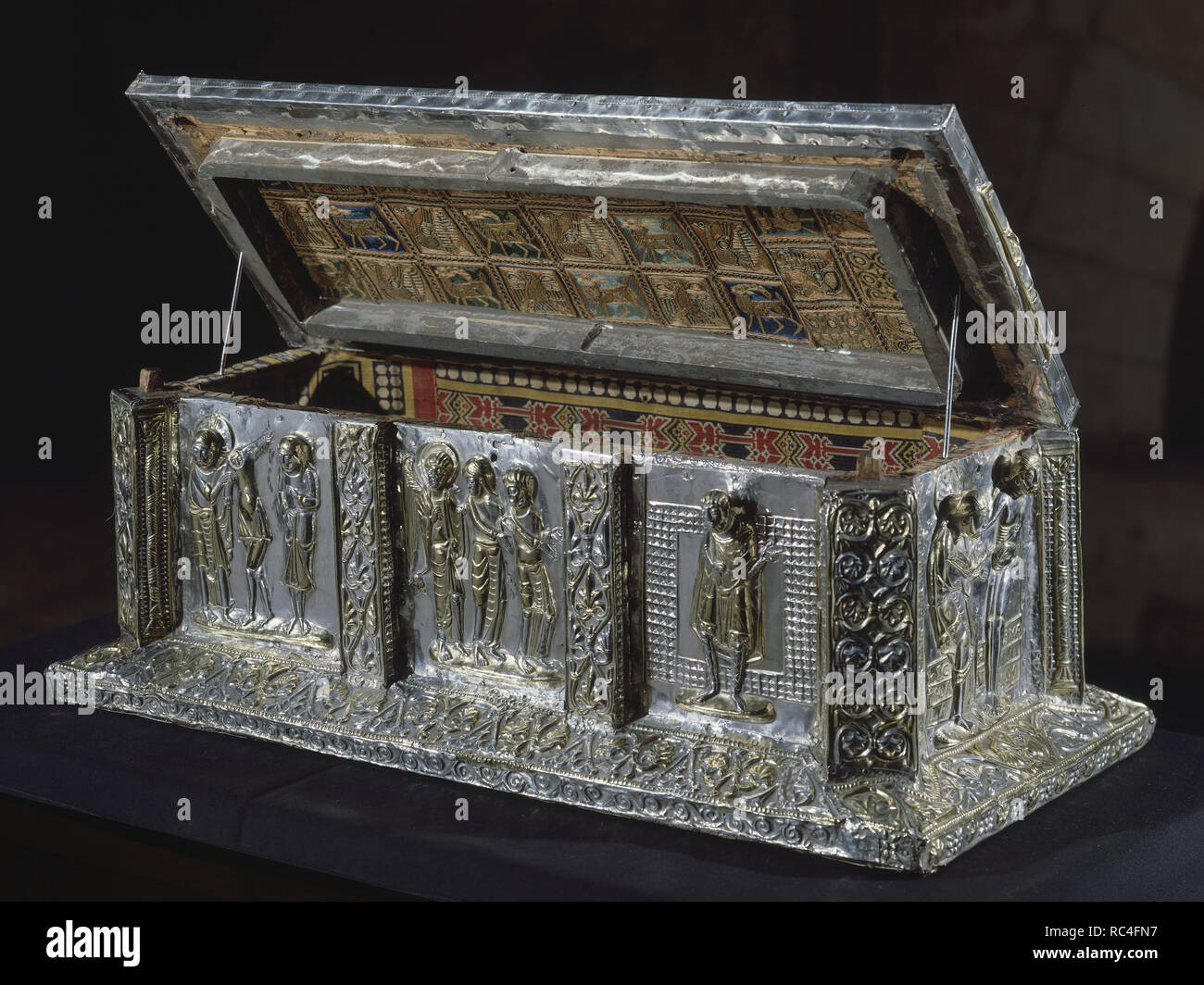 FRONTAL DEL ARCA DE SAN ISIDORO - SIGLO XI - ROMANICO ESPAÑOL - ABIERTA ...