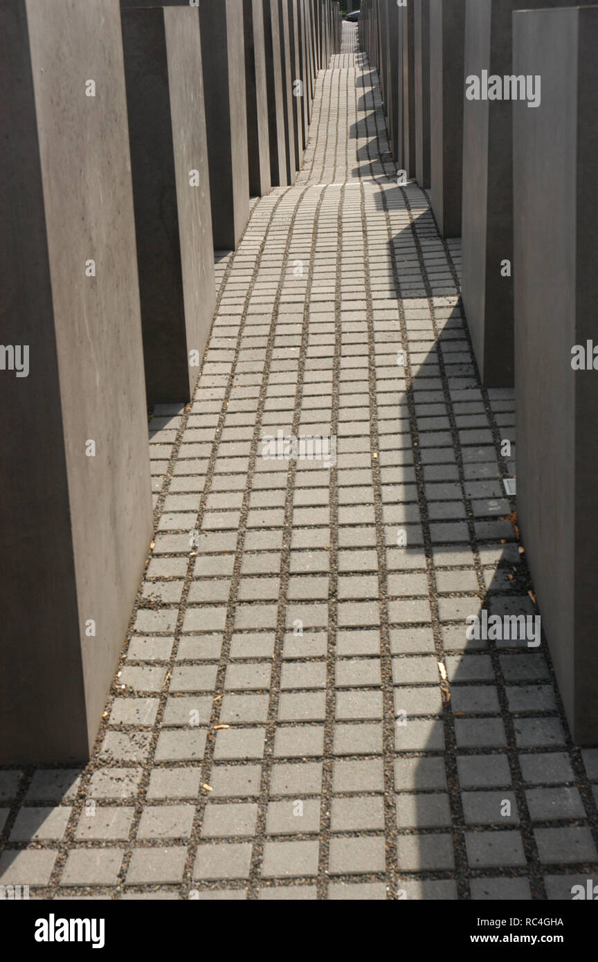 Berlin Holocaust Memorial (2003-2004). Built by American architect ...