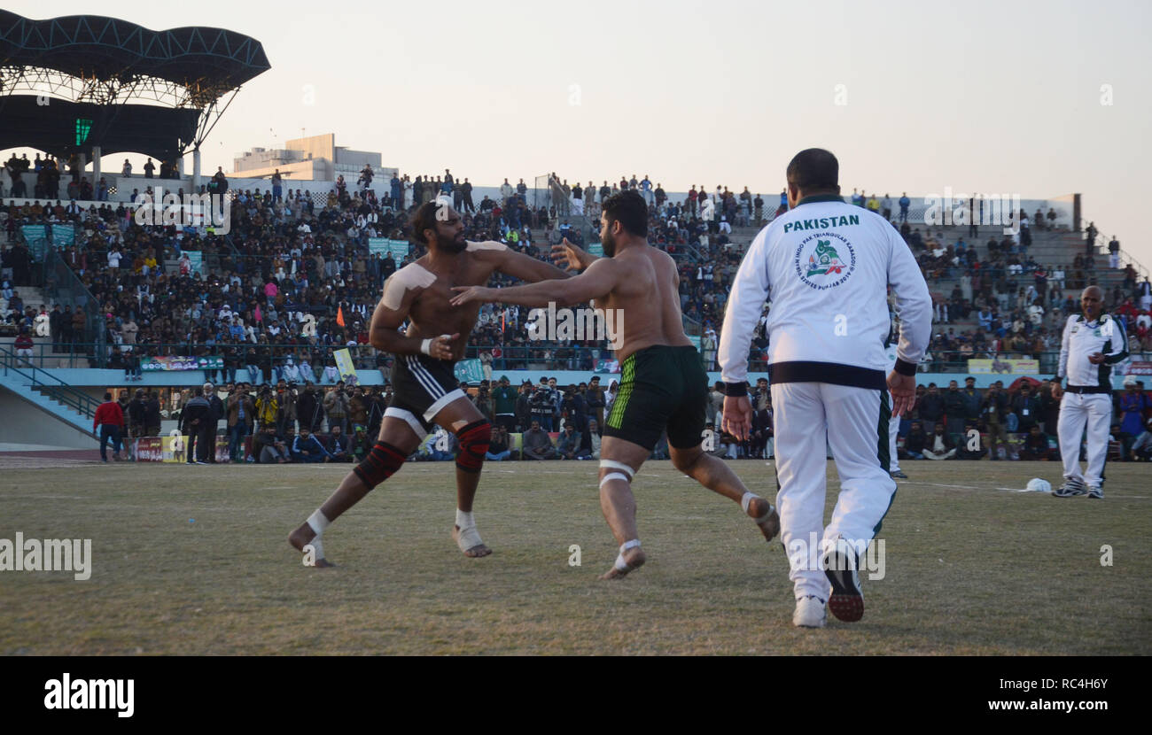Lahore, Pakistan. 13th Jan, 2019. A view of Kabaddi final match between ...