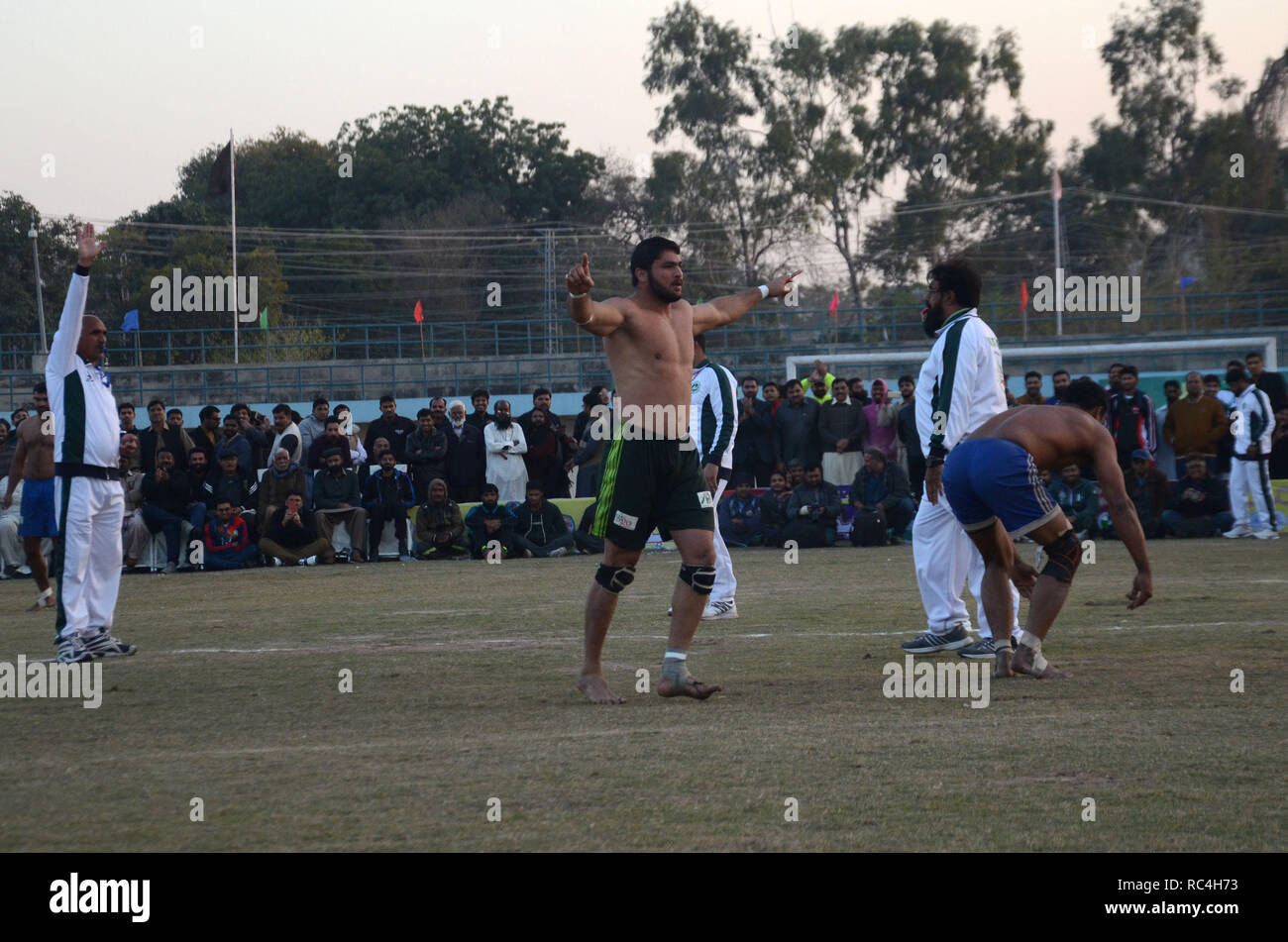 Lahore, Pakistan. 13th Jan, 2019. A view of Kabaddi final match between ...
