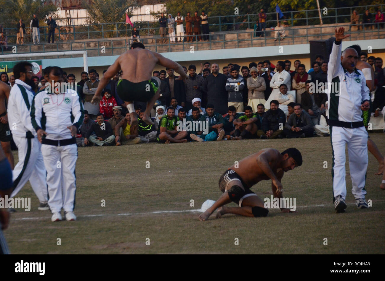 Lahore, Pakistan. 13th Jan, 2019. A view of Kabaddi final match between ...