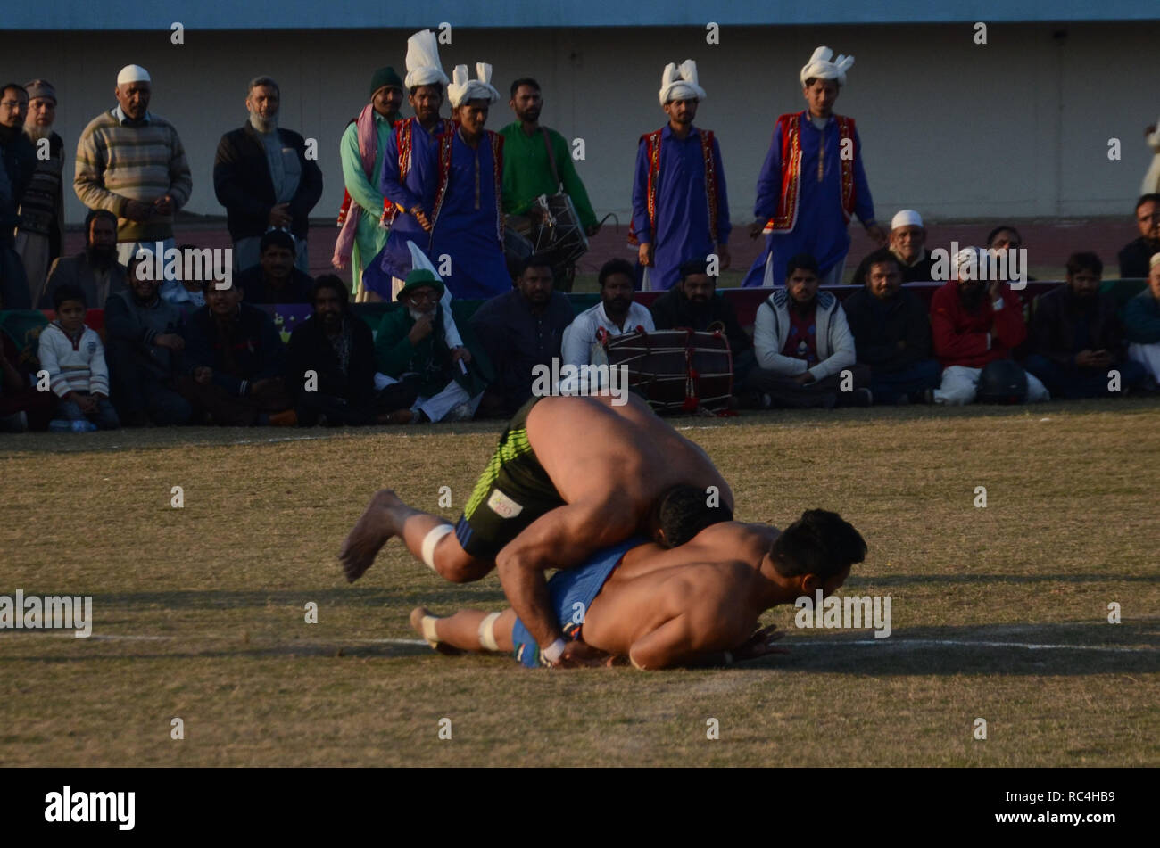 Lahore, Pakistan. 13th Jan, 2019. A view of Kabaddi final match between ...