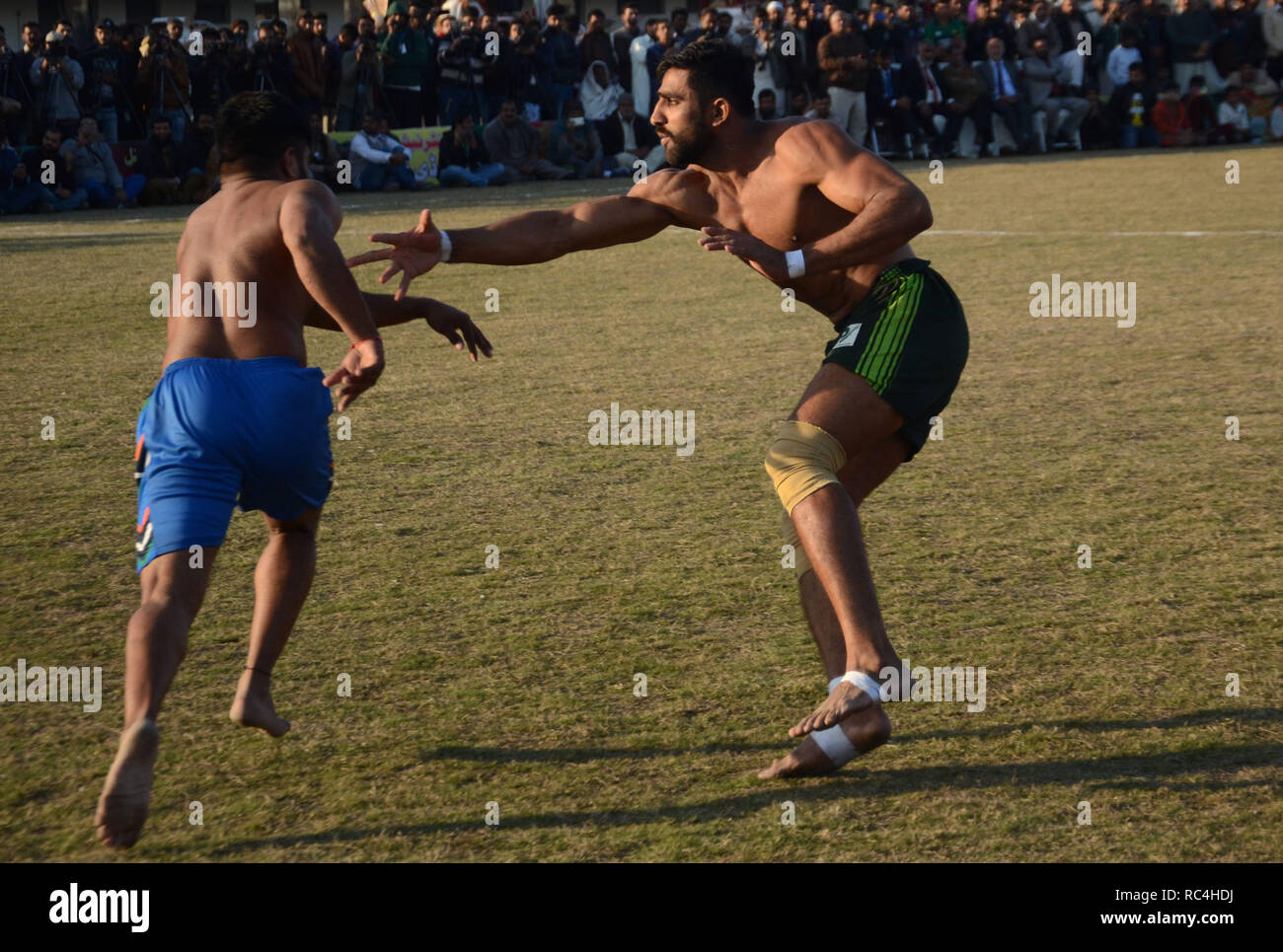 Lahore, Pakistan. 13th Jan, 2019. A view of Kabaddi final match between ...